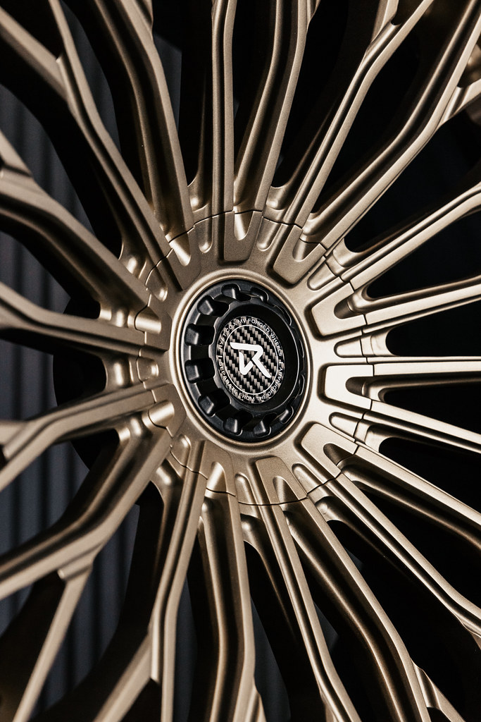 MV Forged RMV-04 — кованые диски под ваши параметры