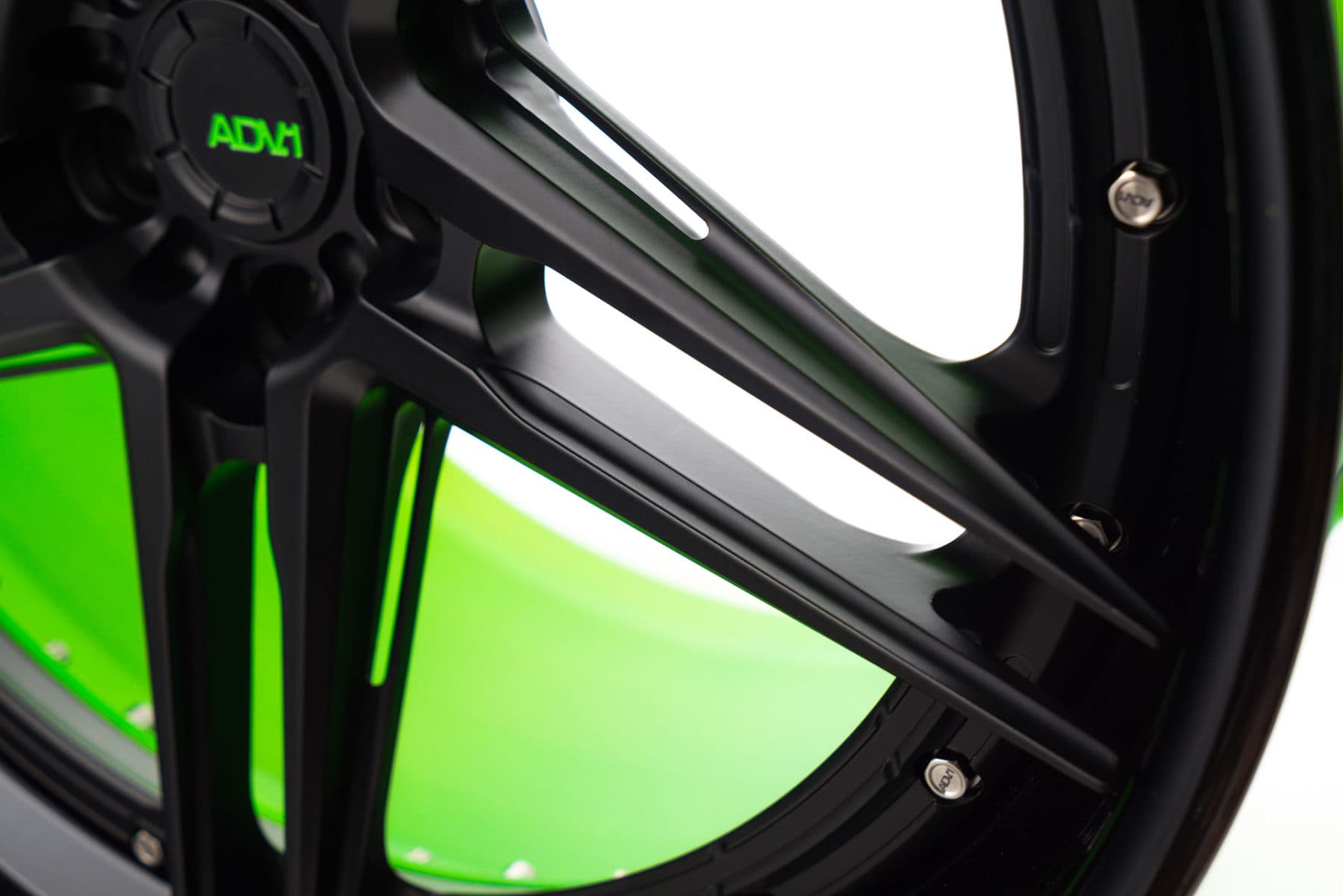 ADV.1 ADV05 Track Spec Advanced Series — купить кованые диски под ваши ...