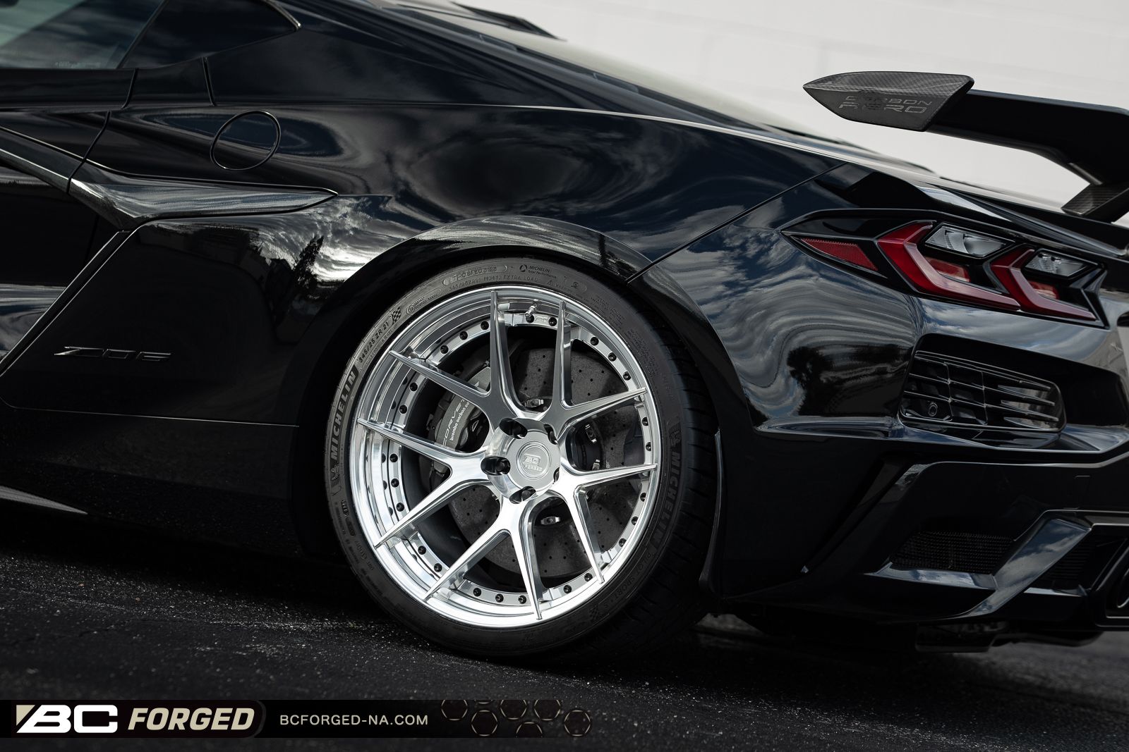 Кованые диски BC Forged HCS02 на Chevrolet Corvette C8 — 28 фото